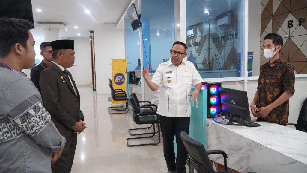 Sidak MPP Bone: Wakil Bupati Minta Pelayanan Optimal Meskipun di Bulan Puasa - JBS Media Network